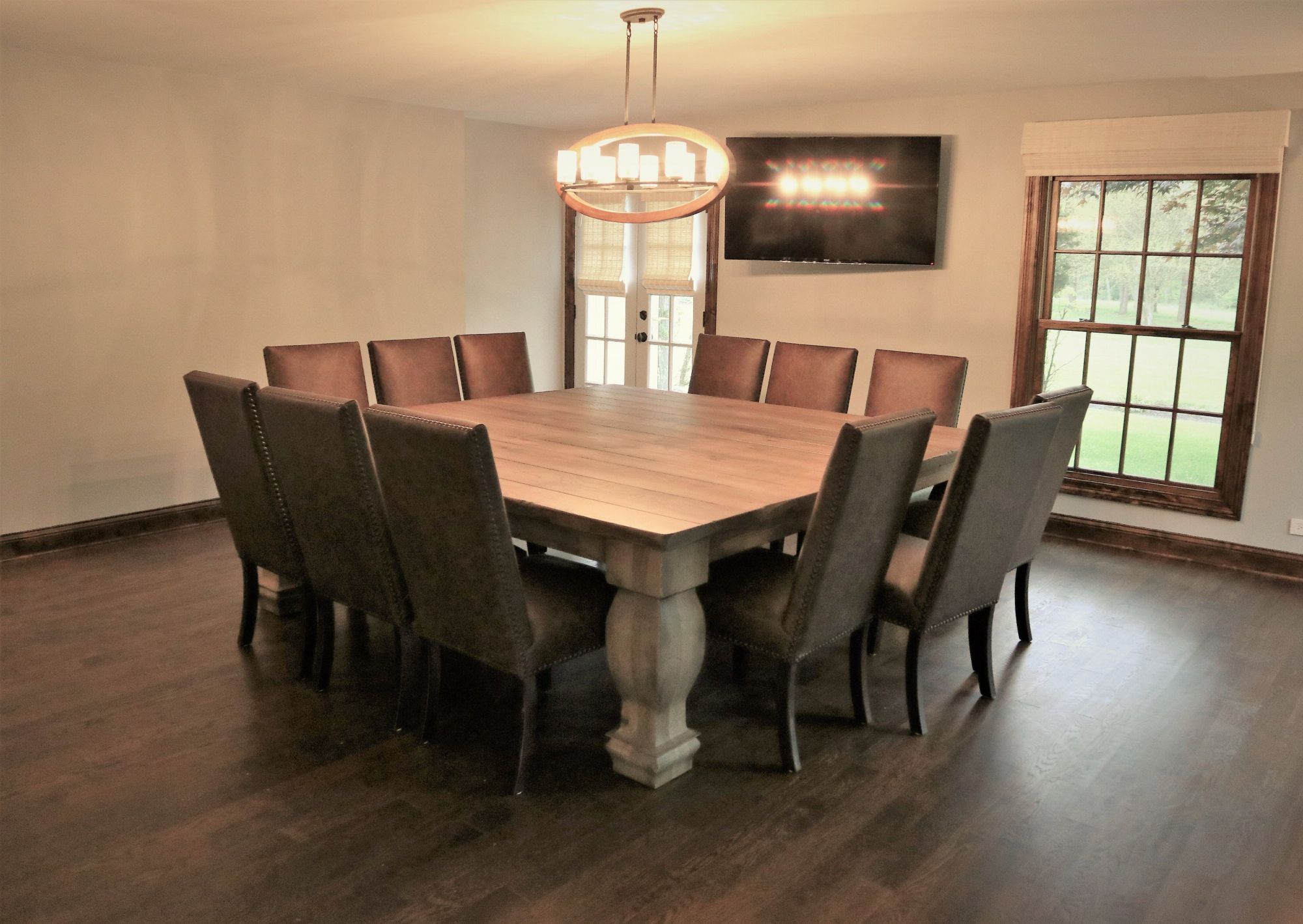Square Four Leg Table Thick Base Traditional – Element Furniture